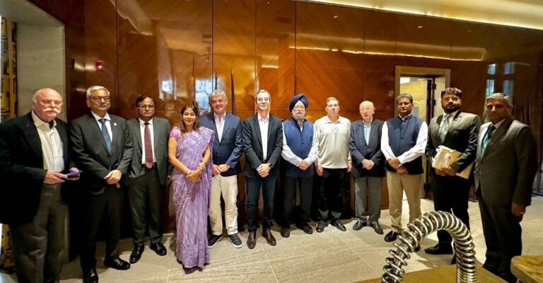Hardeep Singh Puri meets industry leaders, including Raizen; discusses ways to enhance ...